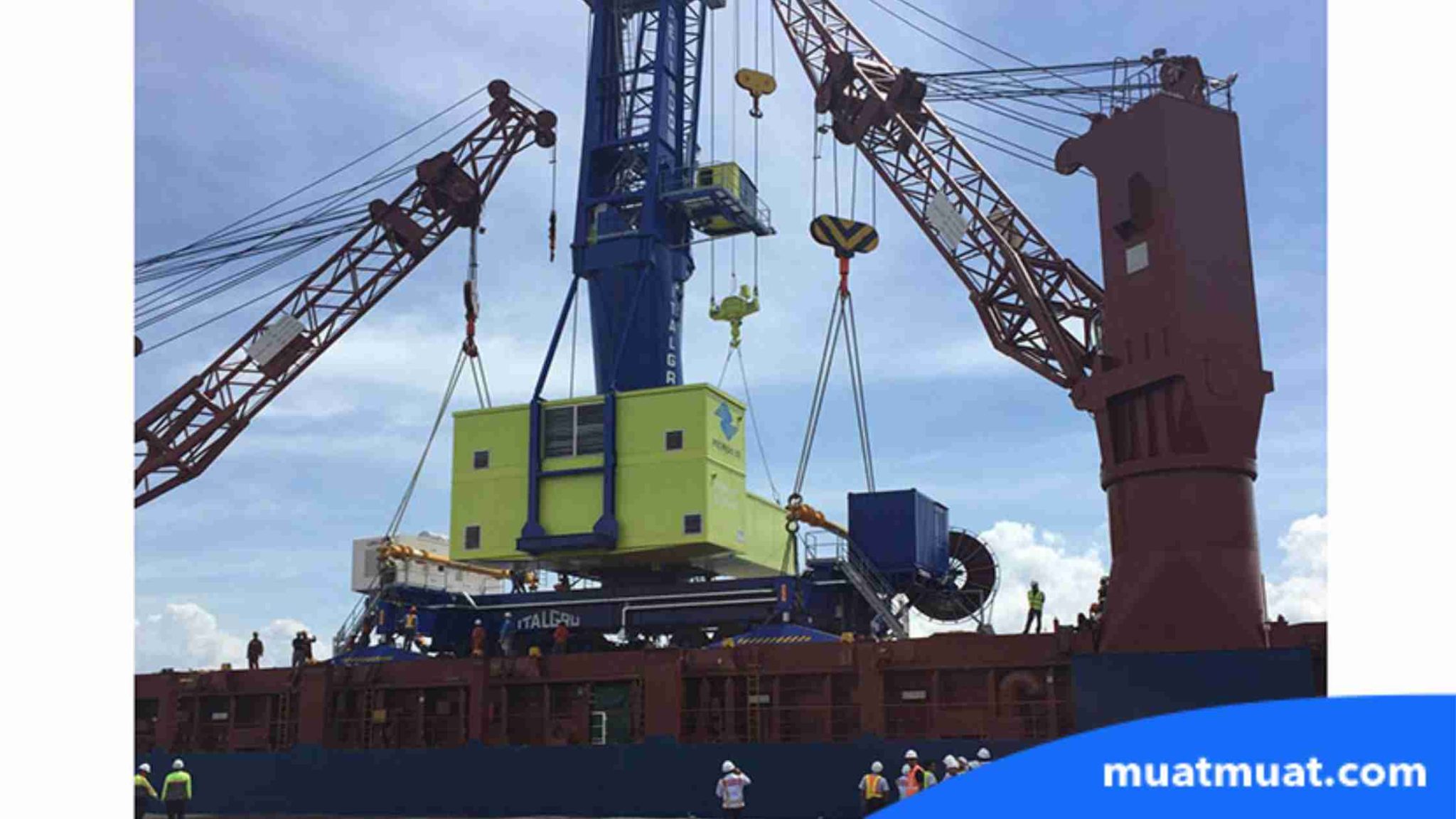 6 Alat Bongkar Muat Container Yang Membuat Pekerjaan Lebih Cepat dan ...