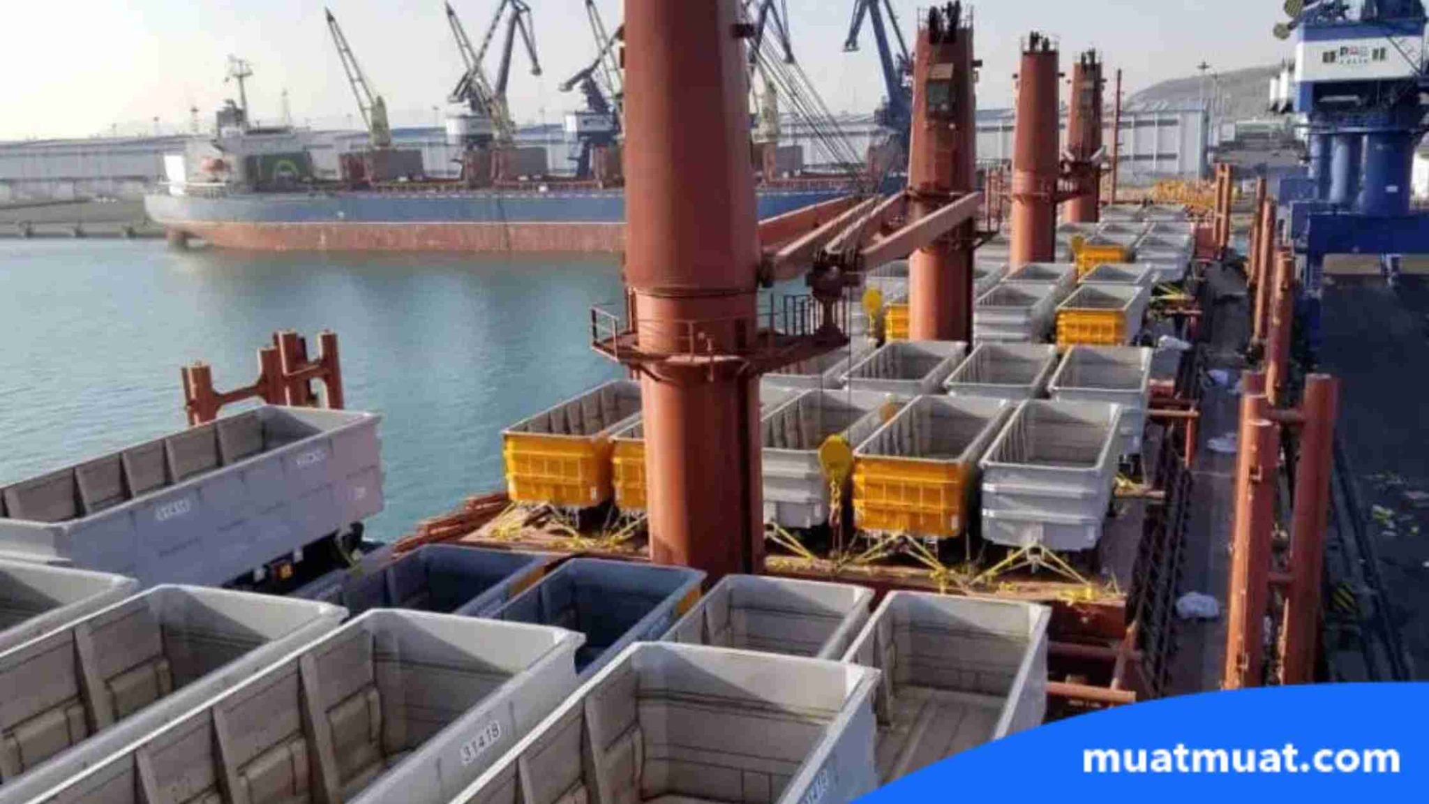 Apa Itu Break Bulk Cargo? Panduan Lengkap untuk Pengiriman Barang Besar - MuatMuat Blog