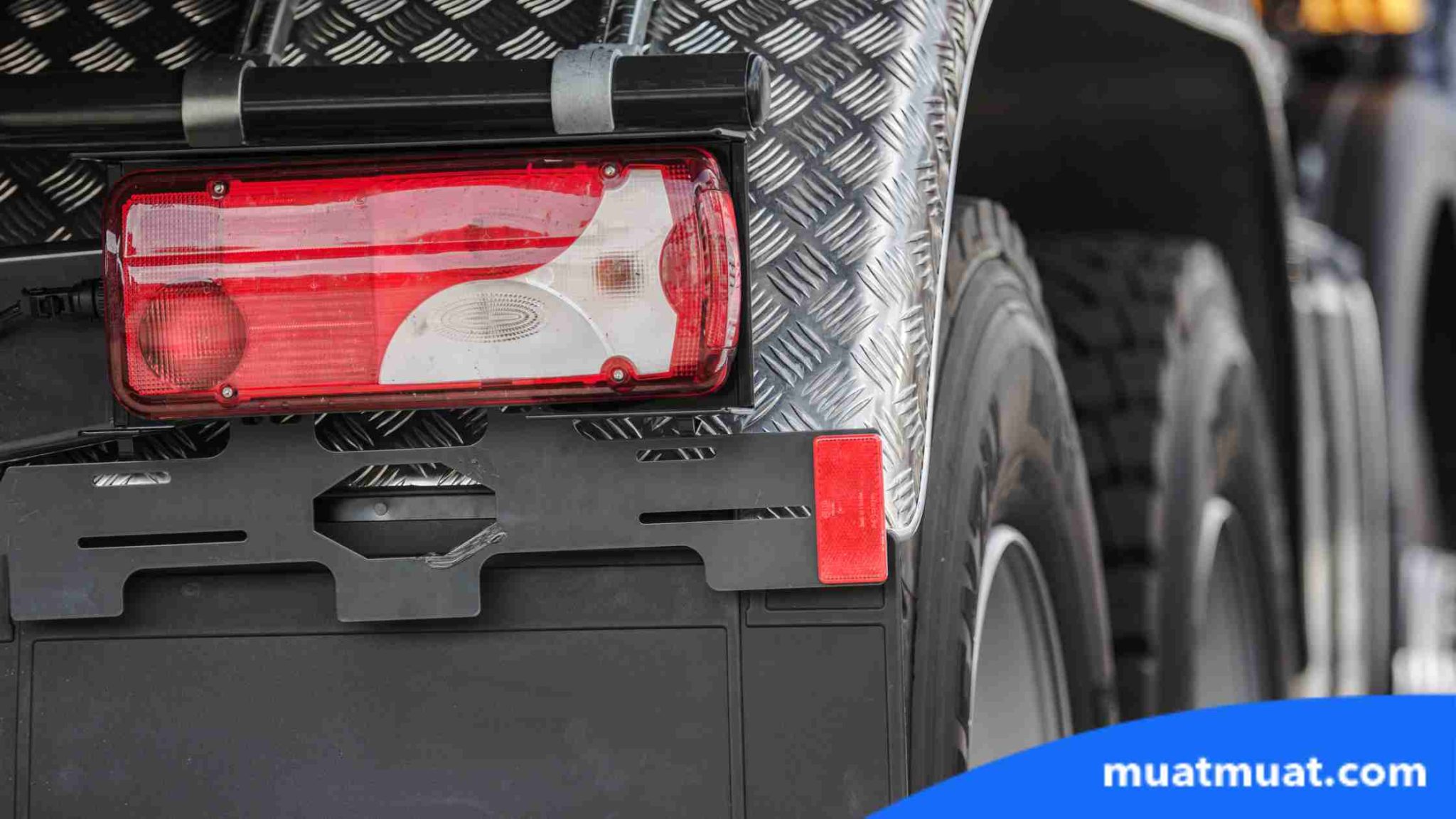 Mengapa Multi Axle Trailer Menjadi Pilihan Utama dalam Pengiriman ...